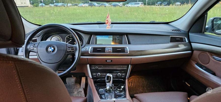 Pelēks BMW 530 Gran Turismo 2012 Viļņa, ar dzinēja tilpumu 2.99 L un nobraukumu 317 tūkst. km par 8700 €, foto 10 vietnē AUTOMOTO.COM.LV