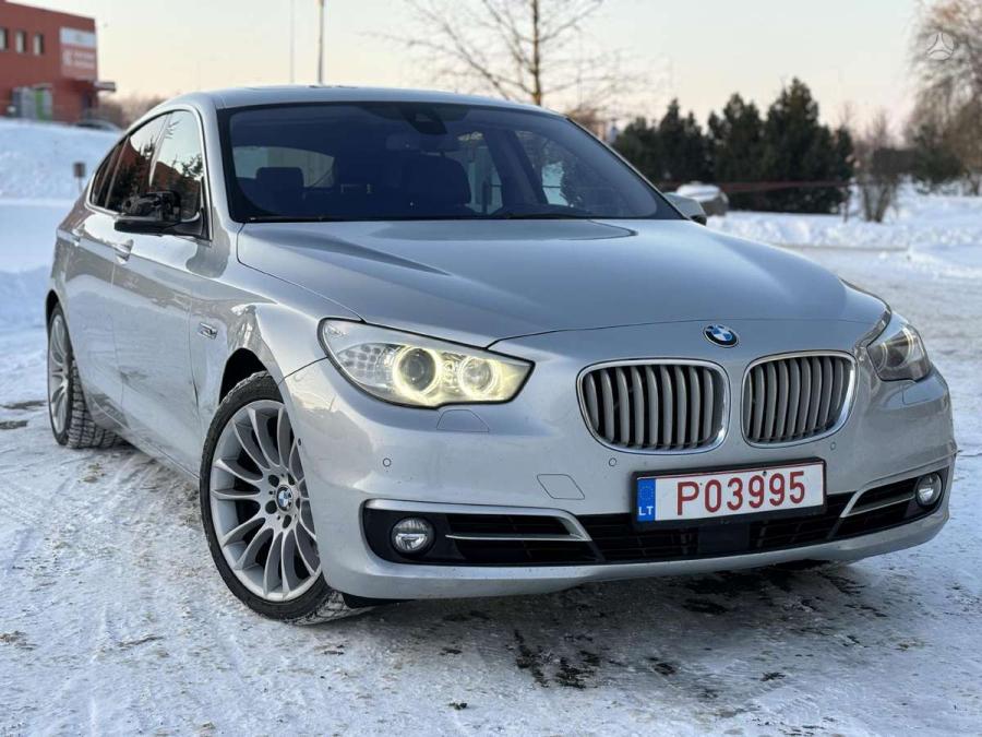 Grey BMW 530 Gran Turismo 2013 in Ukmerge, with an engine capacity of 2.99 L and mileage of 280 thousand km for 7700 €, photo 3 on AUTOMOTO.COM.LV