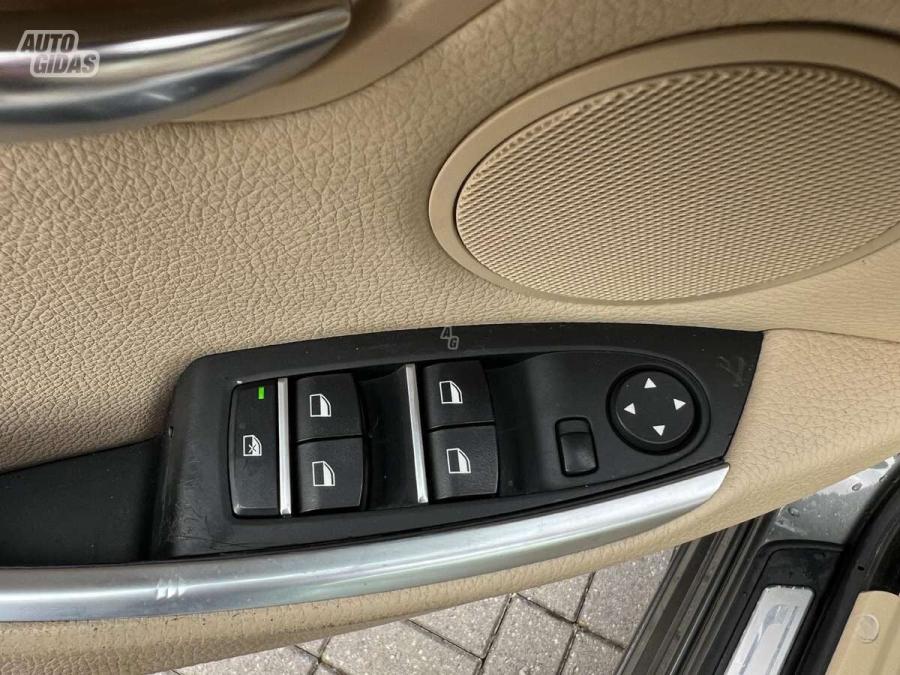 Grey BMW 530 Gran Turismo 2014 in Kedainiai, with an engine capacity of 3.00 L and mileage of 255 thousand km for 9950 €, photo 25 on AUTOMOTO.COM.LV