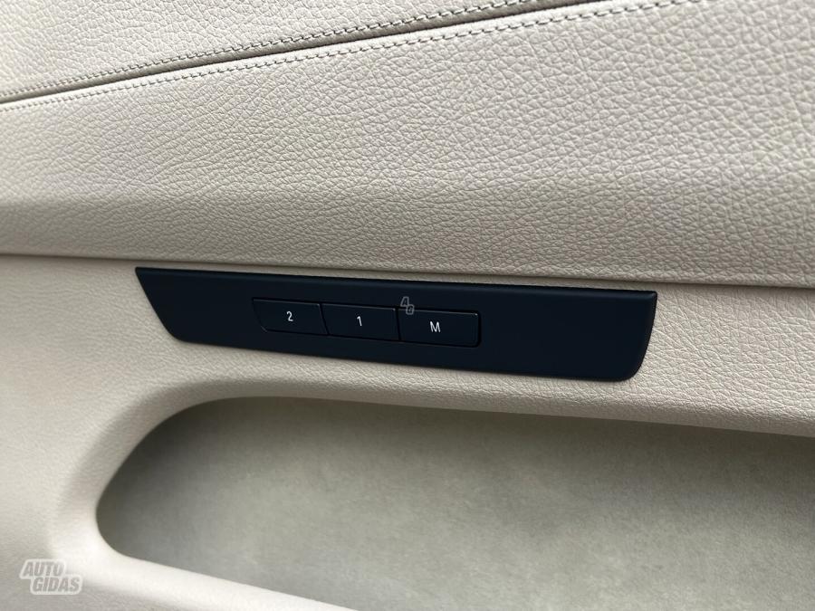 Grey BMW 530 Gran Turismo 2014 in Kedainiai, with an engine capacity of 3.00 L and mileage of 255 thousand km for 9950 €, photo 20 on AUTOMOTO.COM.LV