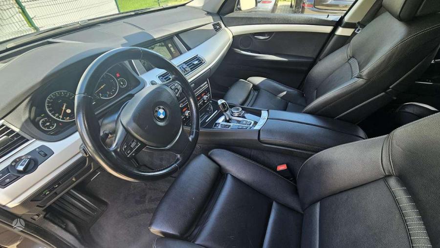 Grey BMW 530 Gran Turismo 2014 in Prienai, with an engine capacity of 2.99 L and mileage of 188 thousand km for 12699 €, photo 11 on AUTOMOTO.COM.LV