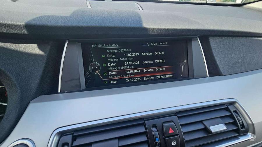 Grey BMW 530 Gran Turismo 2014 in Prienai, with an engine capacity of 2.99 L and mileage of 188 thousand km for 12699 €, photo 21 on AUTOMOTO.COM.LV