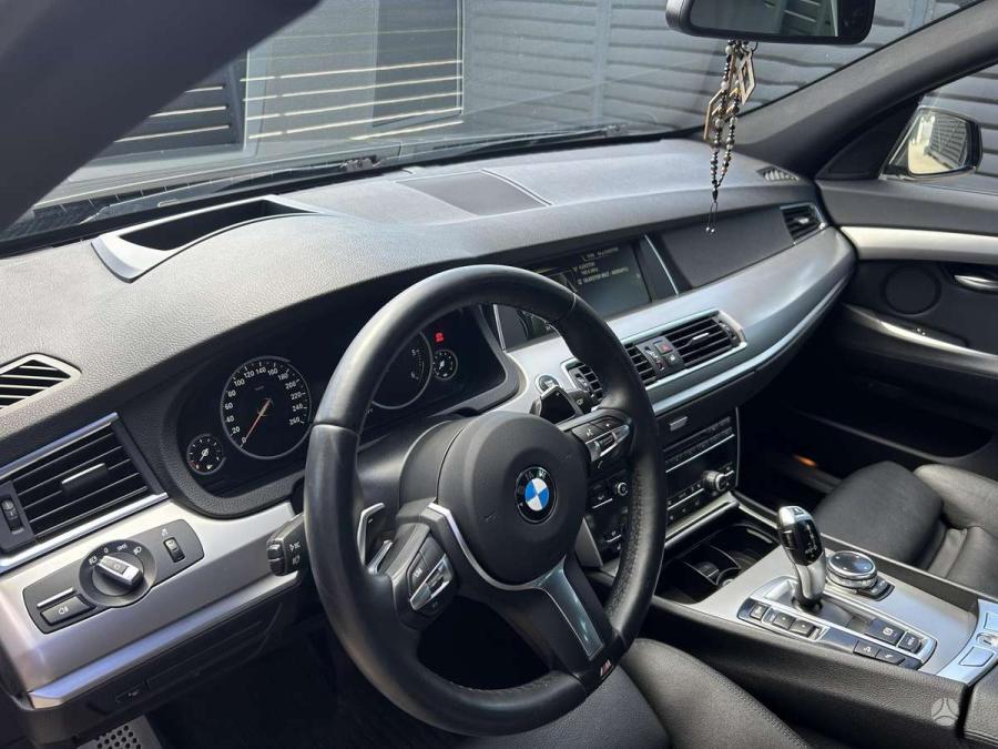 Pelēks BMW 530 Gran Turismo 2014 Kauņa, ar dzinēja tilpumu 2.99 L un nobraukumu 345 tūkst. km par 12500 €, foto 9 vietnē AUTOMOTO.COM.LV