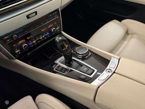 Grey BMW 530 Gran Turismo 2014 in Marijampole, with an engine capacity of 2.99 L and mileage of 267 thousand km for 13999 €, photo 4 on AUTOMOTO.COM.LV