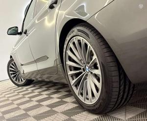 Grey BMW 530 Gran Turismo 2014 in Marijampole, with an engine capacity of 2.99 L and mileage of 267 thousand km for 13999 €, photo 26 on AUTOMOTO.COM.LV