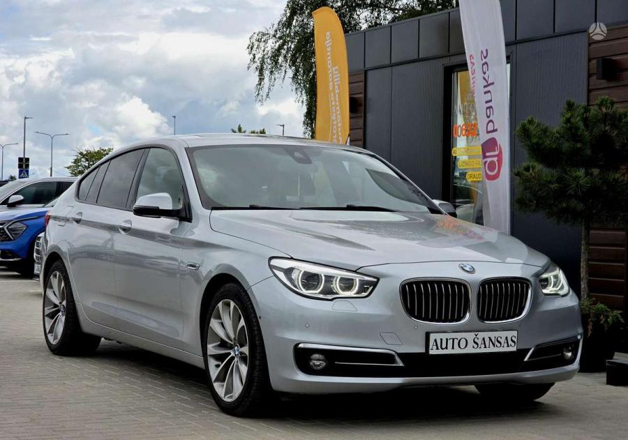 Grey BMW 530 Gran Turismo 2015 in Taurage, with an engine capacity of 2.99 L and mileage of 284 thousand km for 14700 €, photo 1 on AUTOMOTO.COM.LV