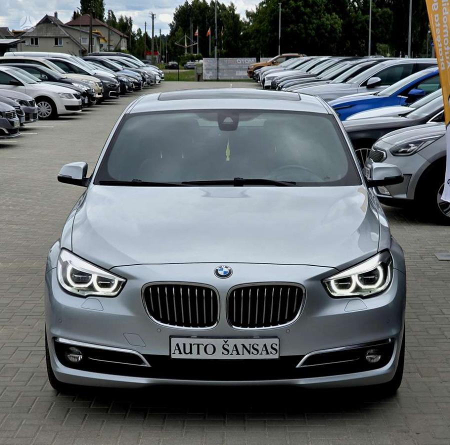 Grey BMW 530 Gran Turismo 2015 in Taurage, with an engine capacity of 2.99 L and mileage of 284 thousand km for 14700 €, photo 5 on AUTOMOTO.COM.LV