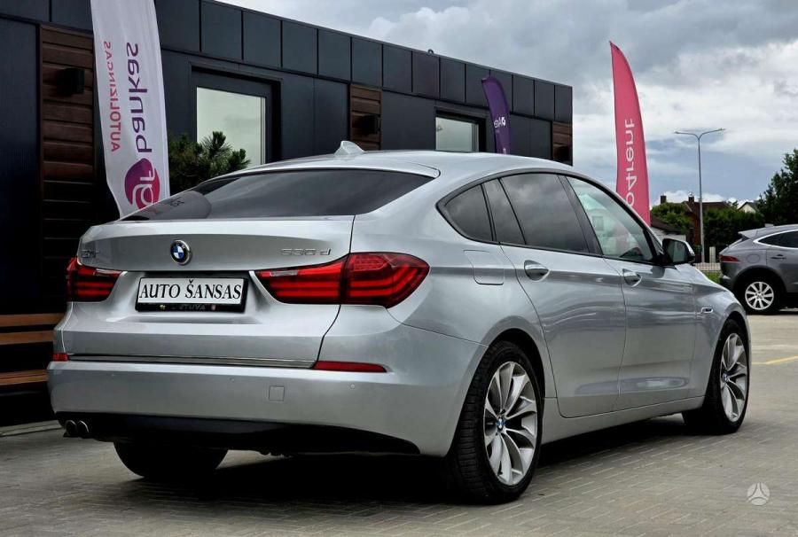 Grey BMW 530 Gran Turismo 2015 in Taurage, with an engine capacity of 2.99 L and mileage of 284 thousand km for 14700 €, photo 9 on AUTOMOTO.COM.LV