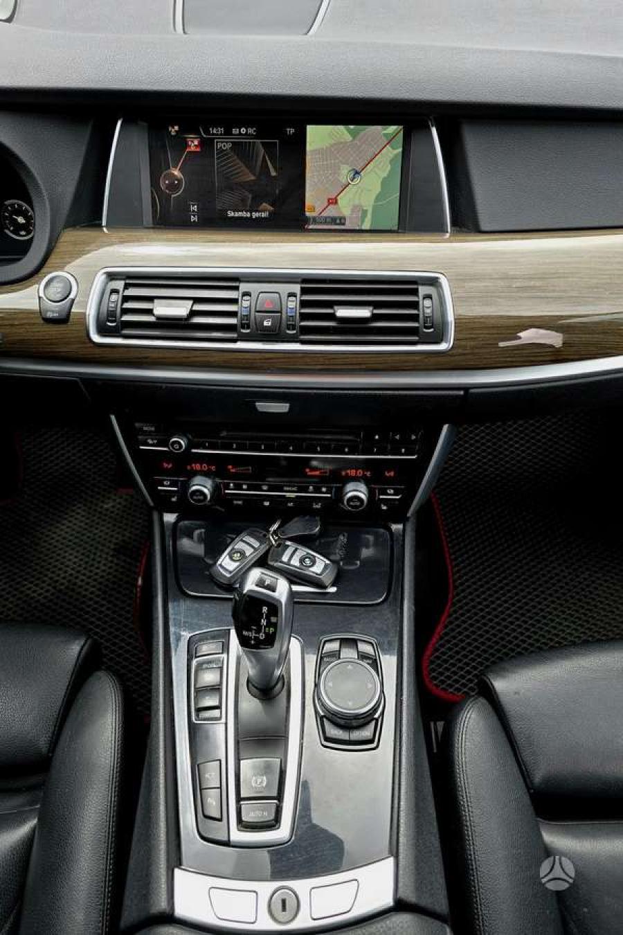 Grey BMW 530 Gran Turismo 2015 in Taurage, with an engine capacity of 2.99 L and mileage of 284 thousand km for 14700 €, photo 20 on AUTOMOTO.COM.LV