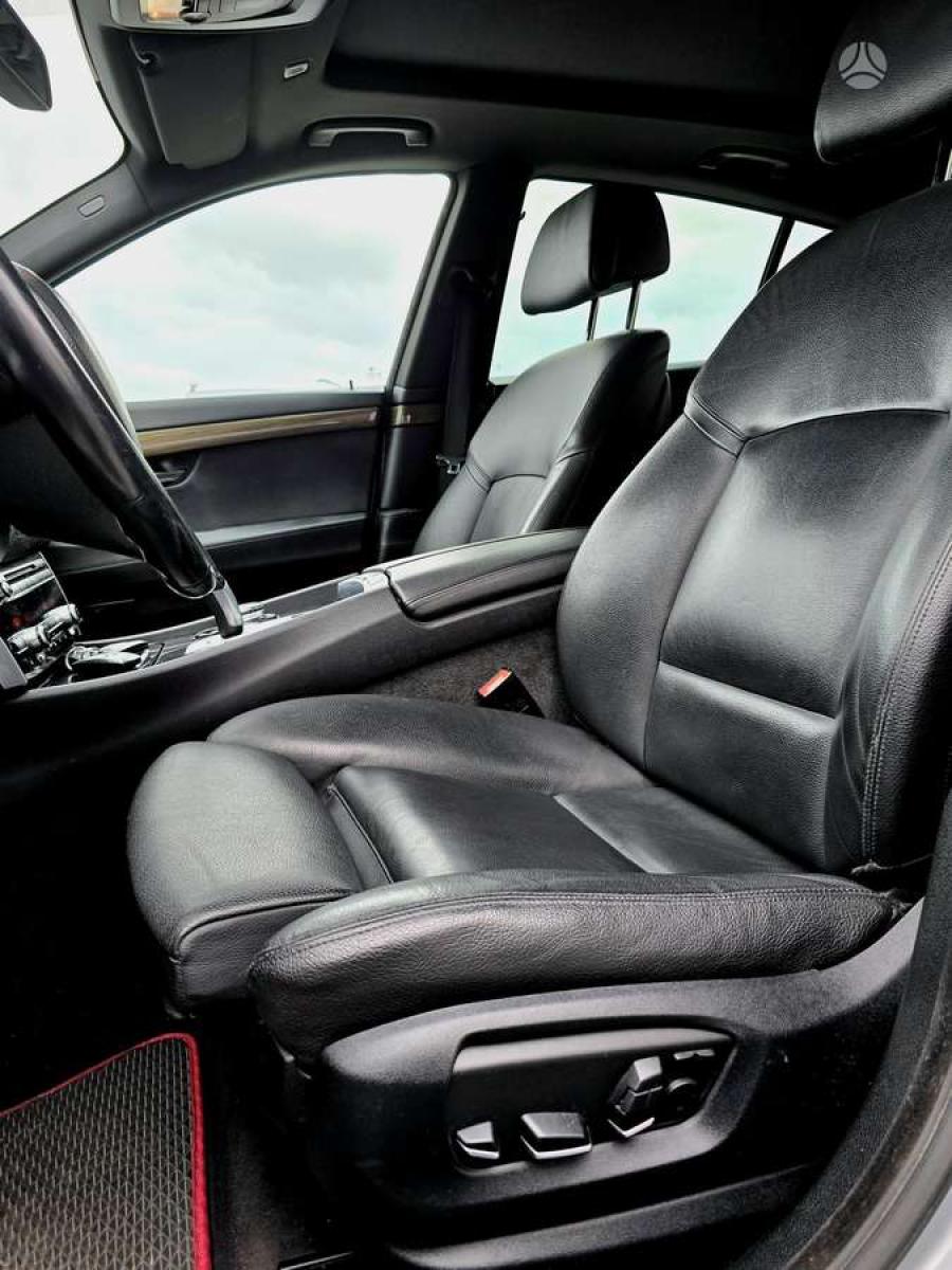 Grey BMW 530 Gran Turismo 2015 in Taurage, with an engine capacity of 2.99 L and mileage of 284 thousand km for 14700 €, photo 23 on AUTOMOTO.COM.LV