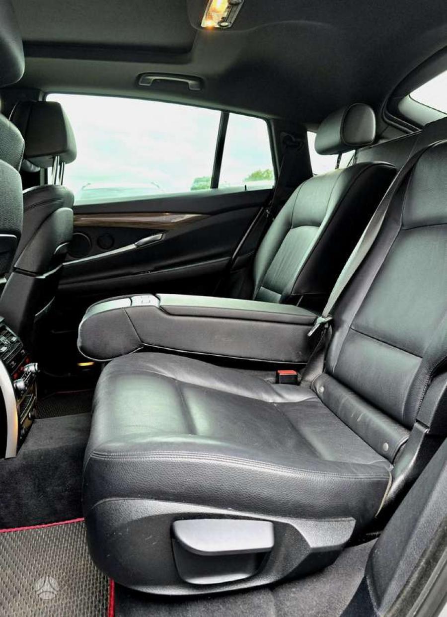 Grey BMW 530 Gran Turismo 2015 in Taurage, with an engine capacity of 2.99 L and mileage of 284 thousand km for 14700 €, photo 27 on AUTOMOTO.COM.LV