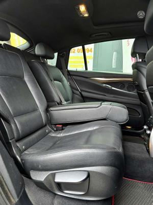 Grey BMW 530 Gran Turismo 2015 in Taurage, with an engine capacity of 2.99 L and mileage of 284 thousand km for 14700 €, photo 28 on AUTOMOTO.COM.LV