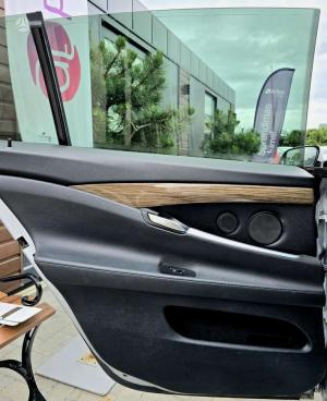 Grey BMW 530 Gran Turismo 2015 in Taurage, with an engine capacity of 2.99 L and mileage of 284 thousand km for 14700 €, photo 36 on AUTOMOTO.COM.LV