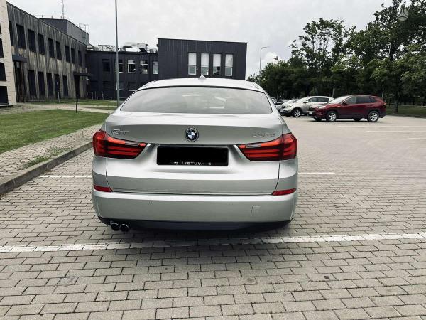 Pelēks BMW 530 Gran Turismo 2015 Tauragė, ar dzinēja tilpumu 3.00 L un nobraukumu 280 tūkst. km par 13900 €, foto 6 vietnē AUTOMOTO.COM.LV