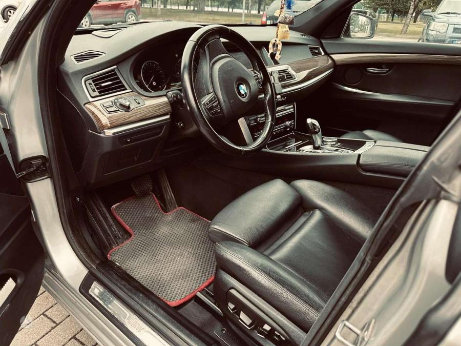 Серый БМВ 530 Gran Turismo 2015 в Таураге, объемом двигателя 3.00 л и пробегом 280 тыс. км за 13900 €, фото 8 на AUTOMOTO.COM.LV