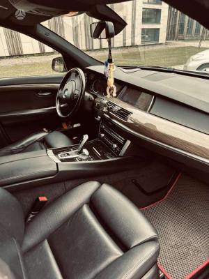 Серый БМВ 530 Gran Turismo 2015 в Таураге, объемом двигателя 3.00 л и пробегом 280 тыс. км за 13900 €, фото 12 на AUTOMOTO.COM.LV