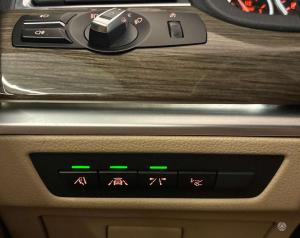 Pelēks BMW 530 Gran Turismo 2017 Marijampole, ar dzinēja tilpumu 2.99 L un nobraukumu 292 tūkst. km par 15999 €, foto 4 vietnē AUTOMOTO.COM.LV