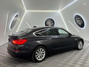 Pelēks BMW 530 Gran Turismo 2017 Marijampole, ar dzinēja tilpumu 2.99 L un nobraukumu 292 tūkst. km par 15999 €, foto 31 vietnē AUTOMOTO.COM.LV