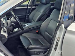 Grey BMW 530 Gran Turismo 2009 in Vilnius, with an engine capacity of 3.00 L and mileage of 262 thousand km for 8250 €, photo 23 on AUTOMOTO.COM.LV