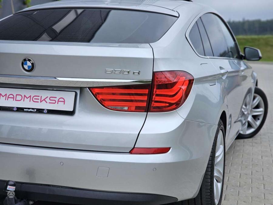 Pelēks BMW 530 Gran Turismo 2009 Viļņa, ar dzinēja tilpumu 3.00 L un nobraukumu 262 tūkst. km par 7750 €, foto 18 vietnē AUTOMOTO.COM.LV