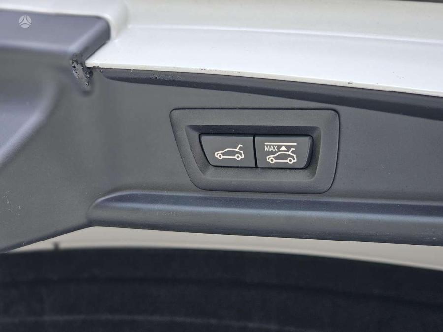 Pelēks BMW 530 Gran Turismo 2009 Viļņa, ar dzinēja tilpumu 3.00 L un nobraukumu 262 tūkst. km par 7750 €, foto 20 vietnē AUTOMOTO.COM.LV