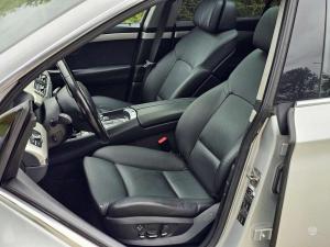 Pelēks BMW 530 Gran Turismo 2009 Viļņa, ar dzinēja tilpumu 3.00 L un nobraukumu 262 tūkst. km par 7750 €, foto 23 vietnē AUTOMOTO.COM.LV