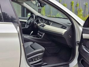 Pelēks BMW 530 Gran Turismo 2009 Viļņa, ar dzinēja tilpumu 3.00 L un nobraukumu 262 tūkst. km par 7750 €, foto 24 vietnē AUTOMOTO.COM.LV