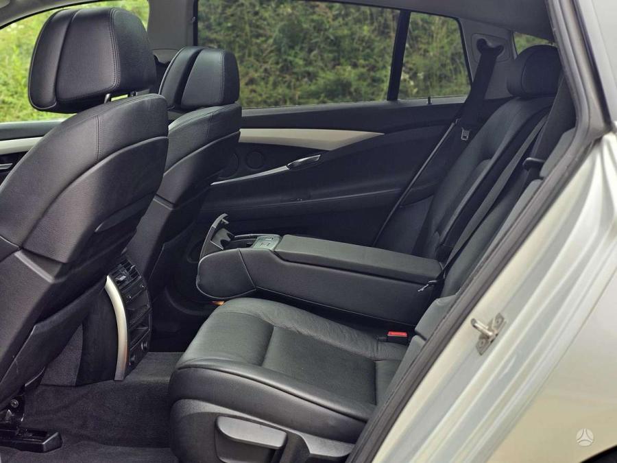 Pelēks BMW 530 Gran Turismo 2009 Viļņa, ar dzinēja tilpumu 3.00 L un nobraukumu 262 tūkst. km par 7750 €, foto 27 vietnē AUTOMOTO.COM.LV
