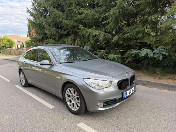 Grey BMW 530 Gran Turismo 2010 in Kaunas, with an engine capacity of 3.00 L and mileage of 386 thousand km for 6650 €, photo 5 on AUTOMOTO.COM.LV