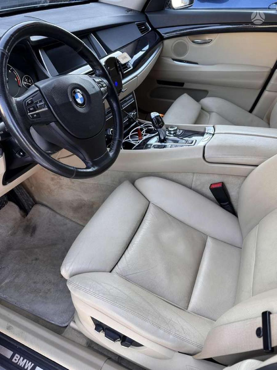Pelēks BMW 530 Gran Turismo 2011 Viļņa, ar dzinēja tilpumu 2.99 L un nobraukumu 398 tūkst. km par 8900 €, foto 10 vietnē AUTOMOTO.COM.LV