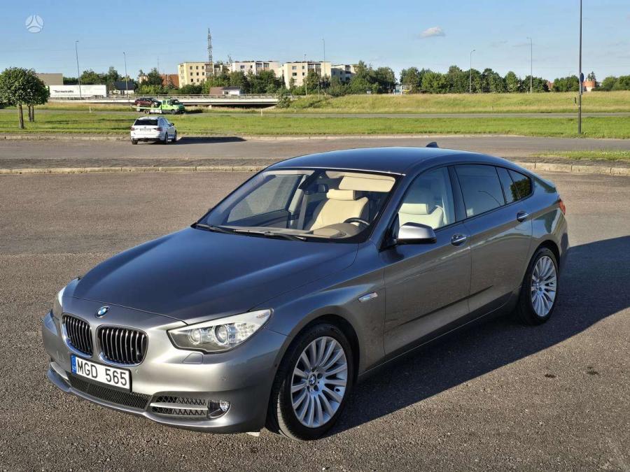 Серый БМВ 530 Gran Turismo 2011 в Каунас, объемом двигателя 2.99 л и пробегом 397 тыс. км за 8299 €, фото 1 на AUTOMOTO.COM.LV
