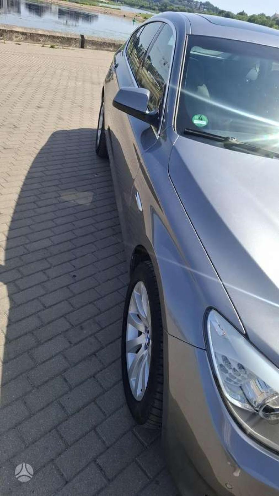 Pelēks BMW 530 Gran Turismo 2012 Kauņa, ar dzinēja tilpumu 2.99 L un nobraukumu 365 tūkst. km par 8000 €, foto 15 vietnē AUTOMOTO.COM.LV