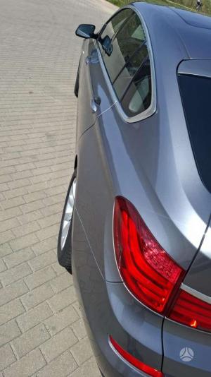 Pelēks BMW 530 Gran Turismo 2012 Kauņa, ar dzinēja tilpumu 2.99 L un nobraukumu 365 tūkst. km par 8000 €, foto 17 vietnē AUTOMOTO.COM.LV
