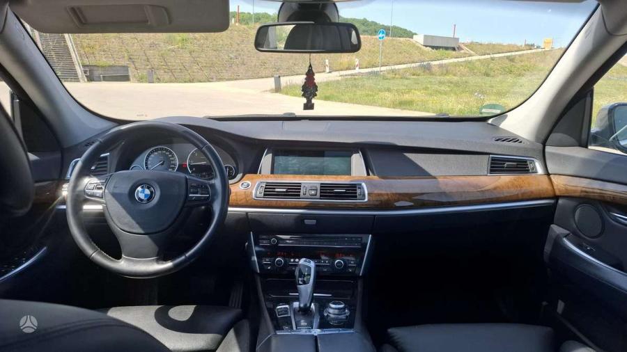 Pelēks BMW 530 Gran Turismo 2012 Kauņa, ar dzinēja tilpumu 2.99 L un nobraukumu 365 tūkst. km par 8000 €, foto 18 vietnē AUTOMOTO.COM.LV