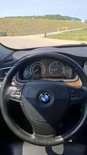 Pelēks BMW 530 Gran Turismo 2012 Kauņa, ar dzinēja tilpumu 2.99 L un nobraukumu 365 tūkst. km par 8000 €, foto 19 vietnē AUTOMOTO.COM.LV