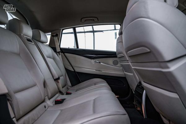 BMW 530 Gran Turismo 2011 Kauņa, ar dzinēja tilpumu 3.00 L un nobraukumu 309 tūkst. km par 8890 €, foto 10 vietnē AUTOMOTO.COM.LV