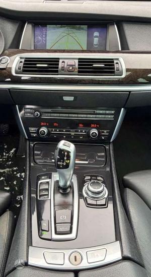 BMW 530 Gran Turismo 2013 Šauļi, ar dzinēja tilpumu 2.99 L un nobraukumu 248 tūkst. km par 14450 €, foto 31 vietnē AUTOMOTO.COM.LV