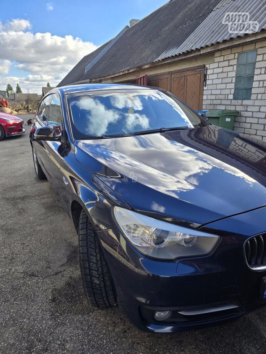 BMW 530 Gran Turismo 2015 in Jonava, with an engine capacity of 3.00 L and mileage of 390 thousand km for 9100 €, photo 1 on AUTOMOTO.COM.LV