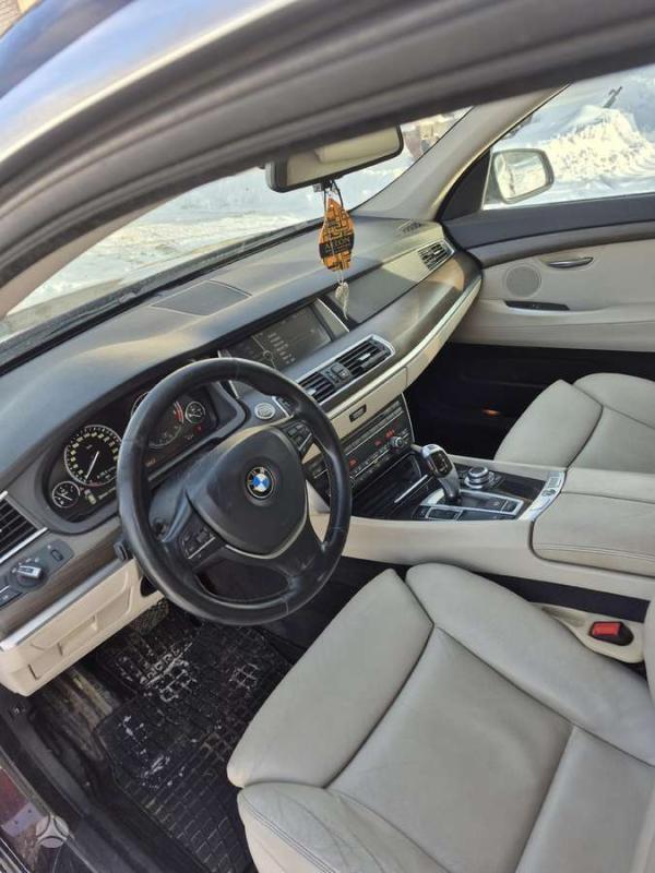 Sarkans BMW 530 Gran Turismo 2010 Kretinga, ar dzinēja tilpumu 2.99 L un nobraukumu 420 tūkst. km par 8400 €, foto 5 vietnē AUTOMOTO.COM.LV