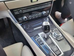 BMW 530 Gran Turismo 2009 Pasvalys, ar dzinēja tilpumu 3.00 L un nobraukumu 306 tūkst. km par 5300 €, foto 16 vietnē AUTOMOTO.COM.LV