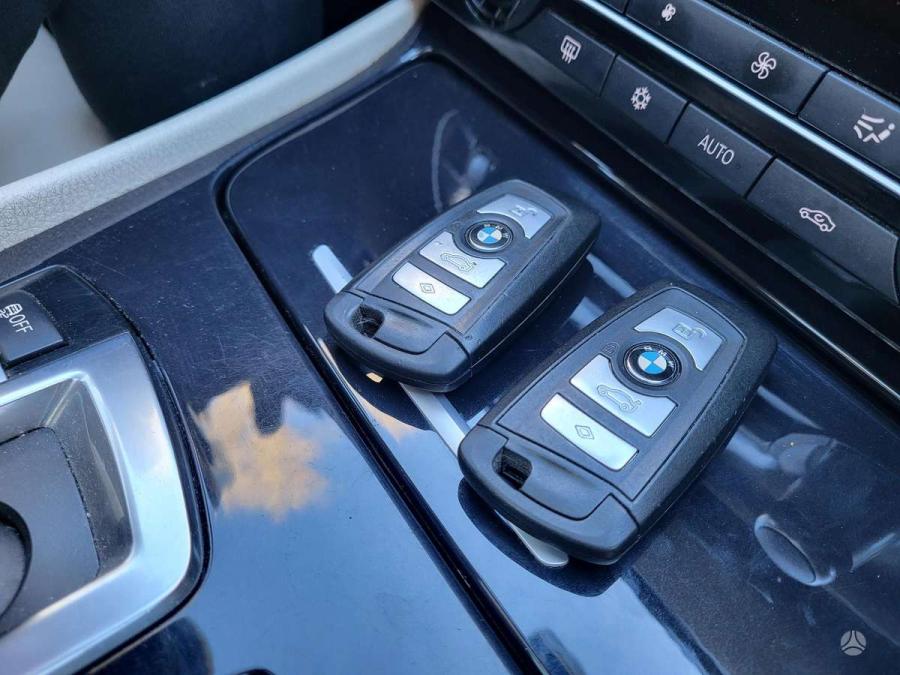 BMW 530 Gran Turismo 2009 Pasvalys, ar dzinēja tilpumu 3.00 L un nobraukumu 306 tūkst. km par 5300 €, foto 24 vietnē AUTOMOTO.COM.LV