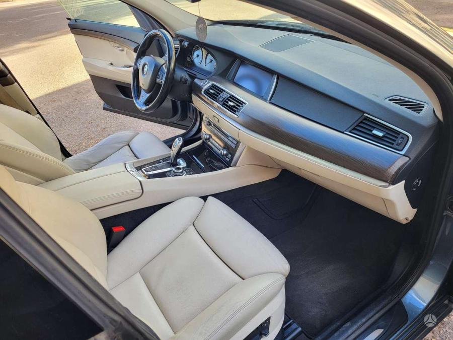 BMW 530 Gran Turismo 2009 Pasvalys, ar dzinēja tilpumu 3.00 L un nobraukumu 306 tūkst. km par 5300 €, foto 25 vietnē AUTOMOTO.COM.LV