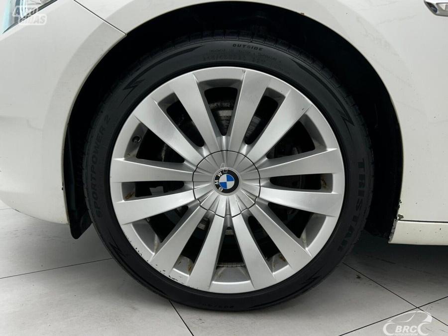 White BMW 530 Gran Turismo 2010 in Avizieniai, with an engine capacity of 3.00 L and mileage of 292 thousand km for 8500 €, photo 29 on AUTOMOTO.COM.LV