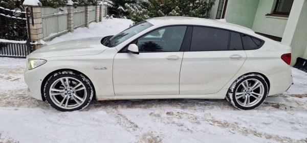 Balts BMW 530 Gran Turismo 2012 Kauņa, ar dzinēja tilpumu 2.99 L un nobraukumu 193 tūkst. km par 14000 €, foto 3 vietnē AUTOMOTO.COM.LV