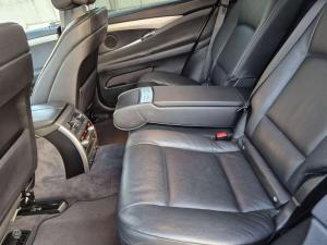 White BMW 530 Gran Turismo 2012 in Vilnius, with an engine capacity of 2.99 L and mileage of 382 thousand km for 8888 €, photo 33 on AUTOMOTO.COM.LV