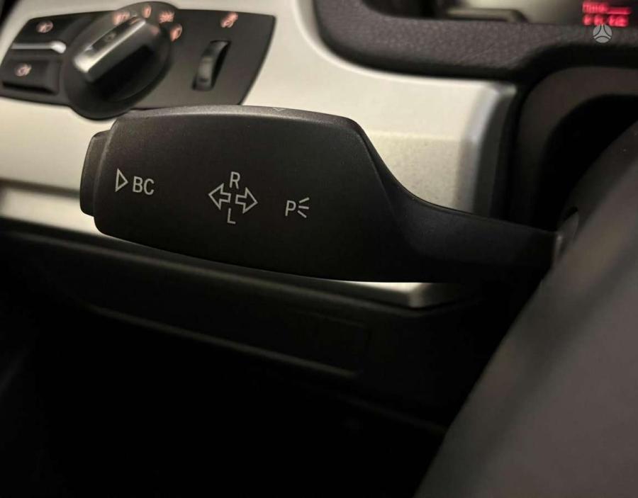 Белый БМВ 530 Gran Turismo 2012 в Мариямполе, объемом двигателя 2.99 л и пробегом 306 тыс. км за 9350 €, фото 10 на AUTOMOTO.COM.LV
