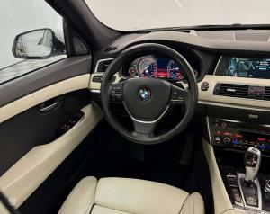 White BMW 530 Gran Turismo 2014 in Marijampole, with an engine capacity of 2.99 L and mileage of 325 thousand km for 15650 €, photo 28 on AUTOMOTO.COM.LV