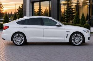 Balts BMW 530 Gran Turismo 2015 Klaipėda, ar dzinēja tilpumu 2.99 L un nobraukumu 156 tūkst. km par 17800 €, foto 7 vietnē AUTOMOTO.COM.LV