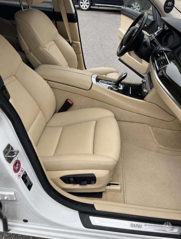 Balts BMW 530 Gran Turismo 2015 Klaipėda, ar dzinēja tilpumu 2.99 L un nobraukumu 156 tūkst. km par 17800 €, foto 11 vietnē AUTOMOTO.COM.LV