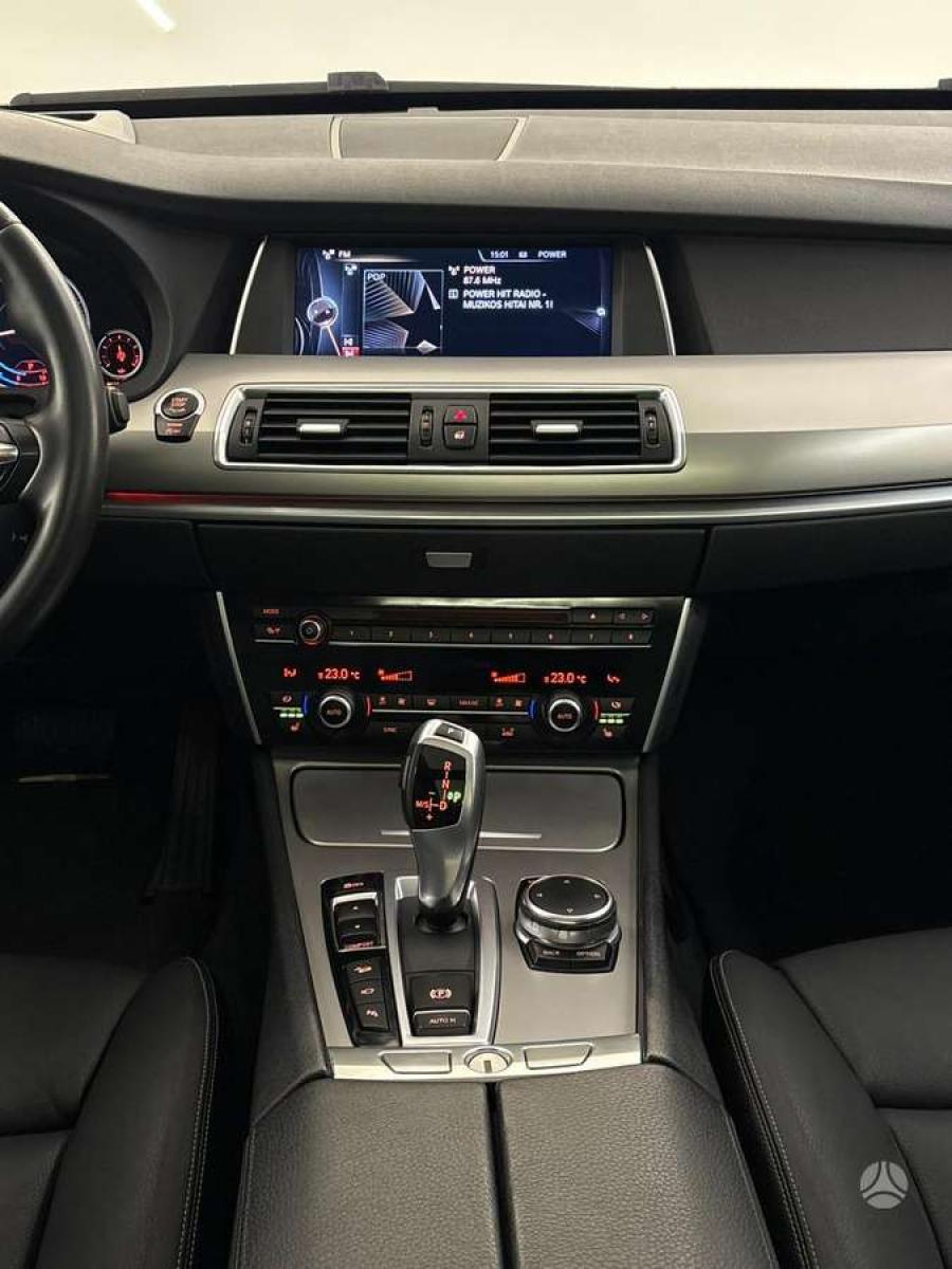 Balts BMW 530 Gran Turismo 2016 Marijampole, ar dzinēja tilpumu 2.99 L un nobraukumu 218 tūkst. km par 17350 €, foto 21 vietnē AUTOMOTO.COM.LV
